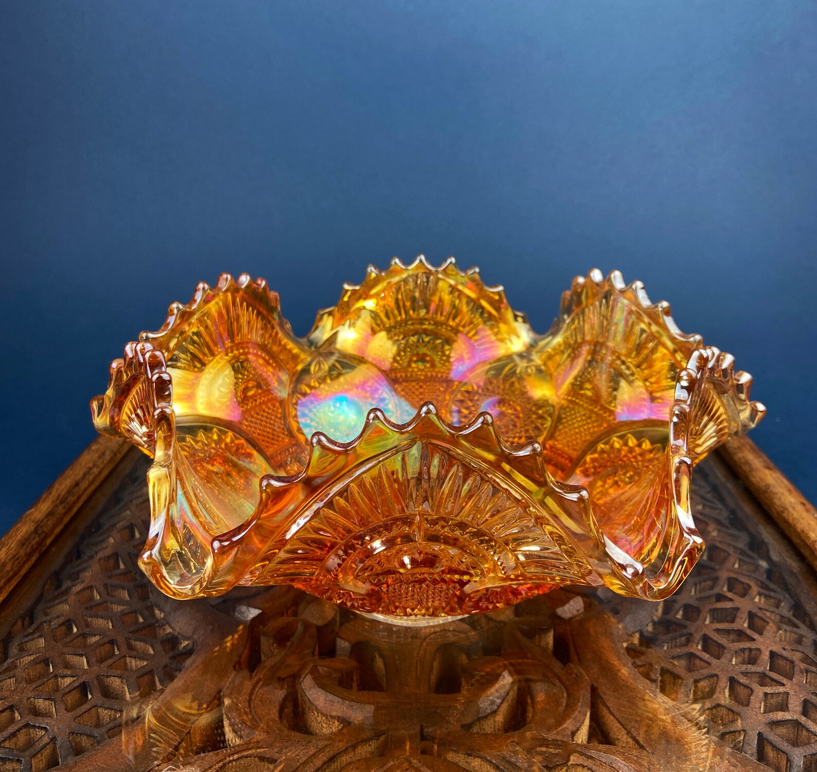 Vintage Carnival Glass Bowl. Rays Pattern and Crimped Edge Bowl. Candy ...