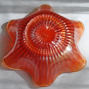 Vintage Carnival Glass Bowl. Rays Pattern and Crimped Edge Bowl. Candy ...