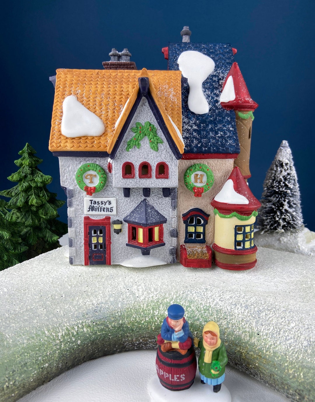 Tassy's Mittens and Hassel's Woolies by Department 56. Illuminated ...