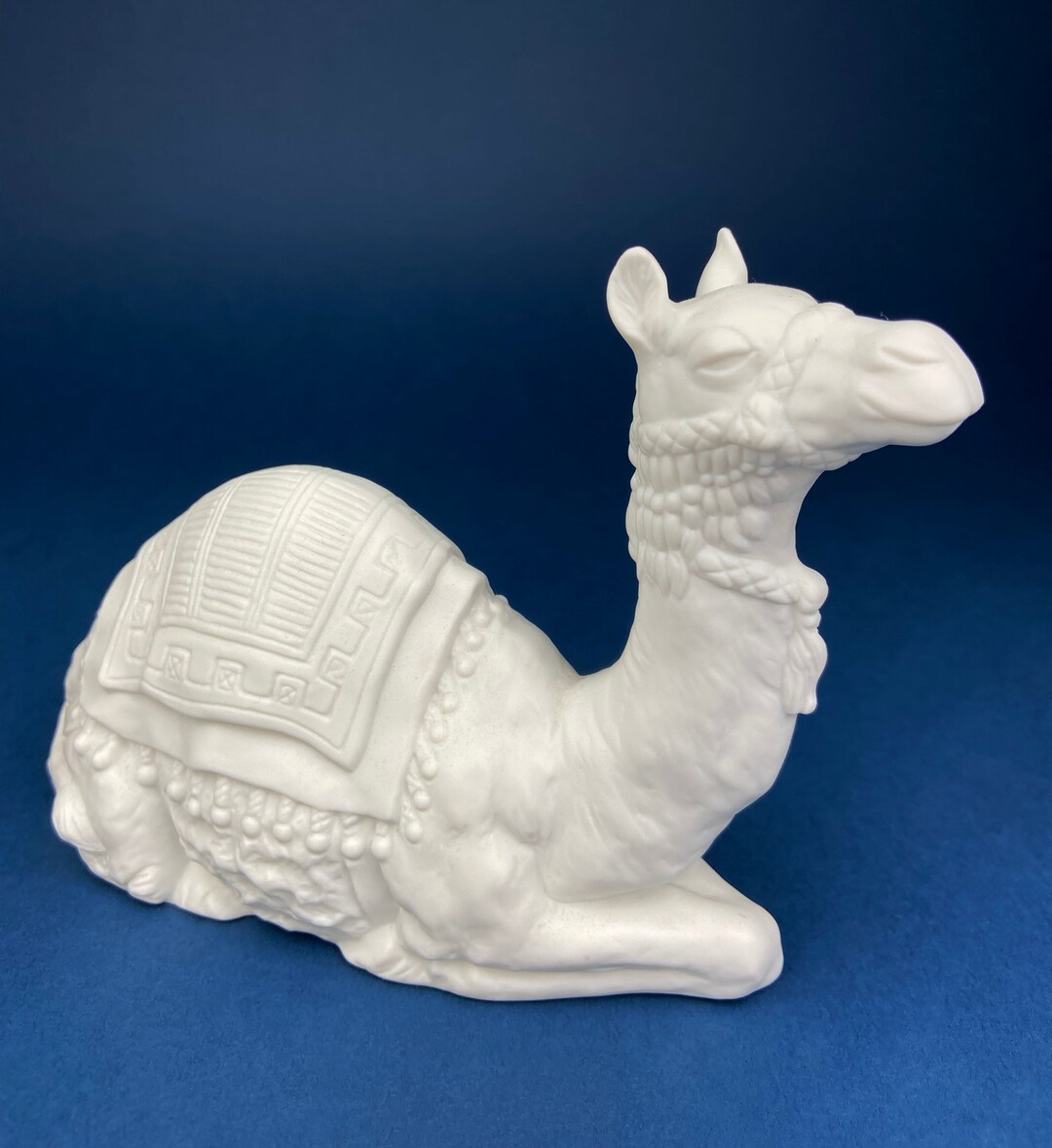 Vintage Avon Nativity Figurine. Camel. White, Bisque Porcelain. Beautifully Detailed Statuette ...
