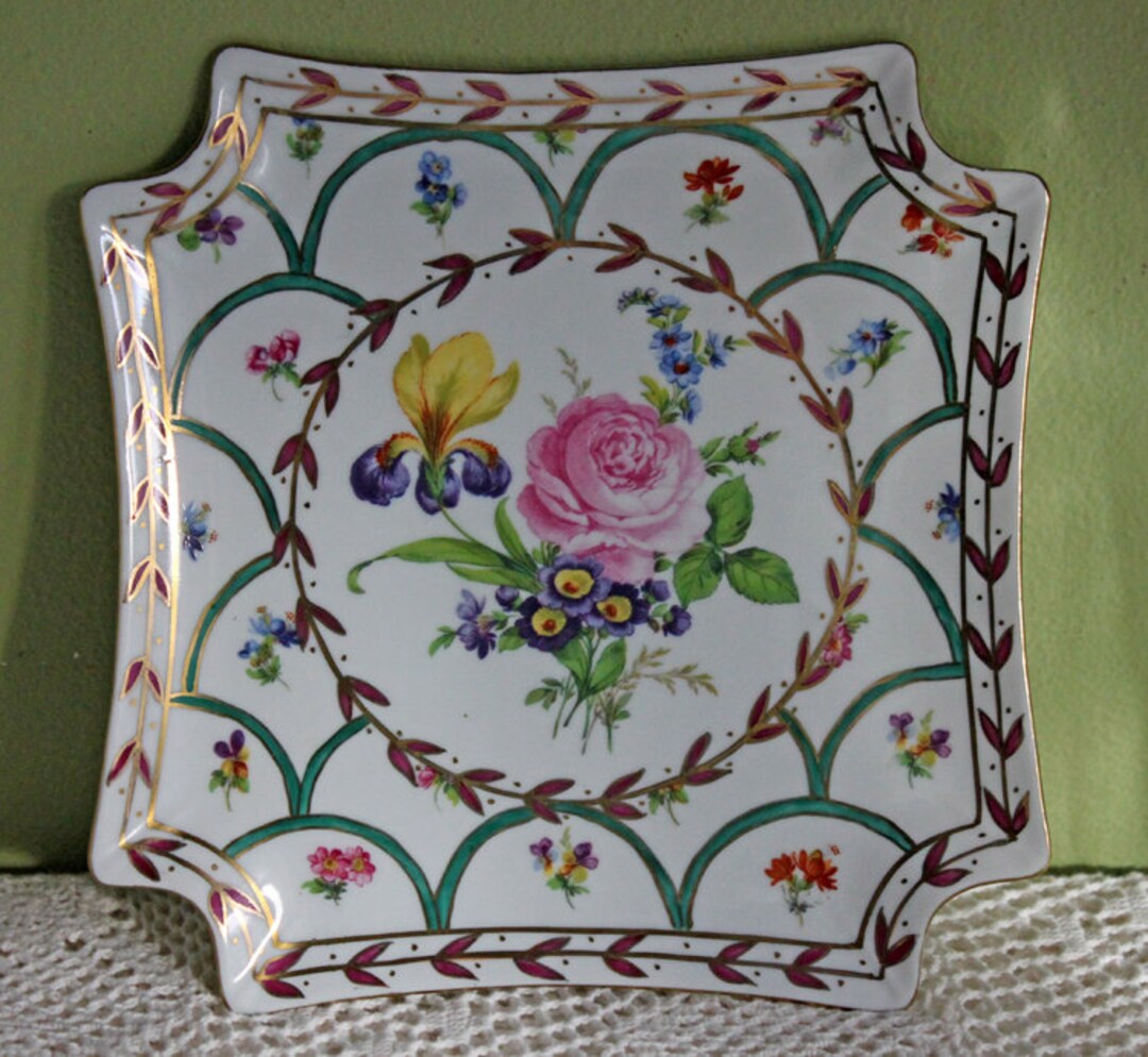 Square Porcelain Plate With Rounded Corners and Hand Painted Flowers ...