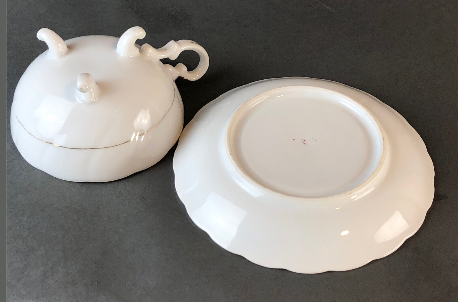 Vintage Tea Cup and Saucer. Hand Painted Three Footed Tea Set - Etsy