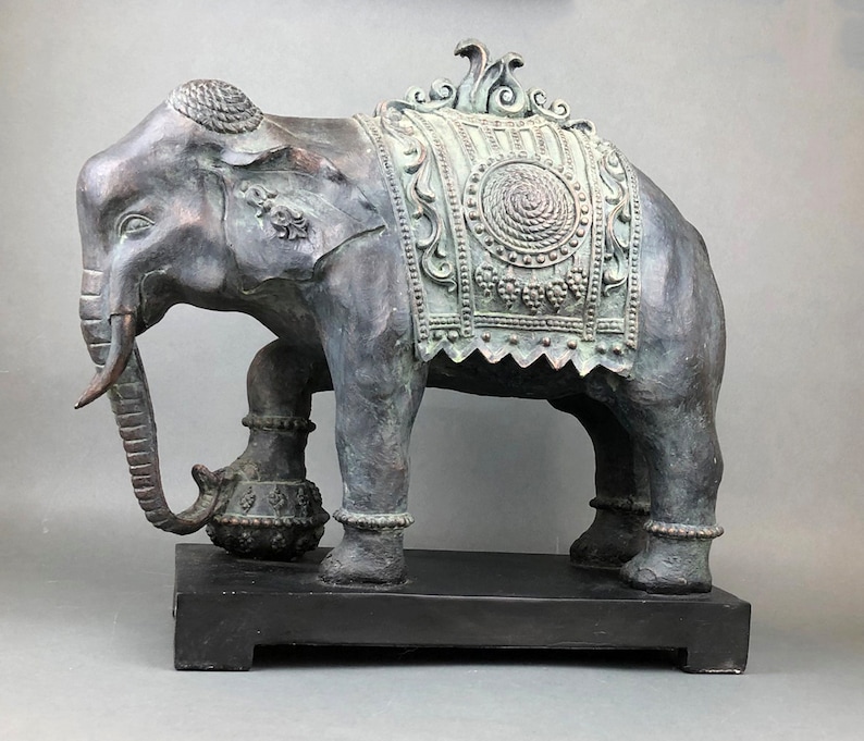 Large Elephant Statue Elephant Sculpture Made of Resin. - Etsy