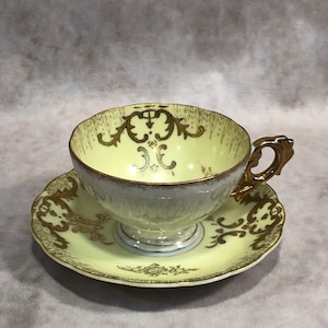 Vintage Yellow and Gold Cup and Saucer. Beautiful Dainty Tea Set. - Etsy