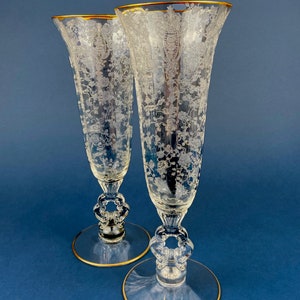 Cambridge Rose Point Clear Flower Vase. Crystal, 10" Keyhole-stem ...
