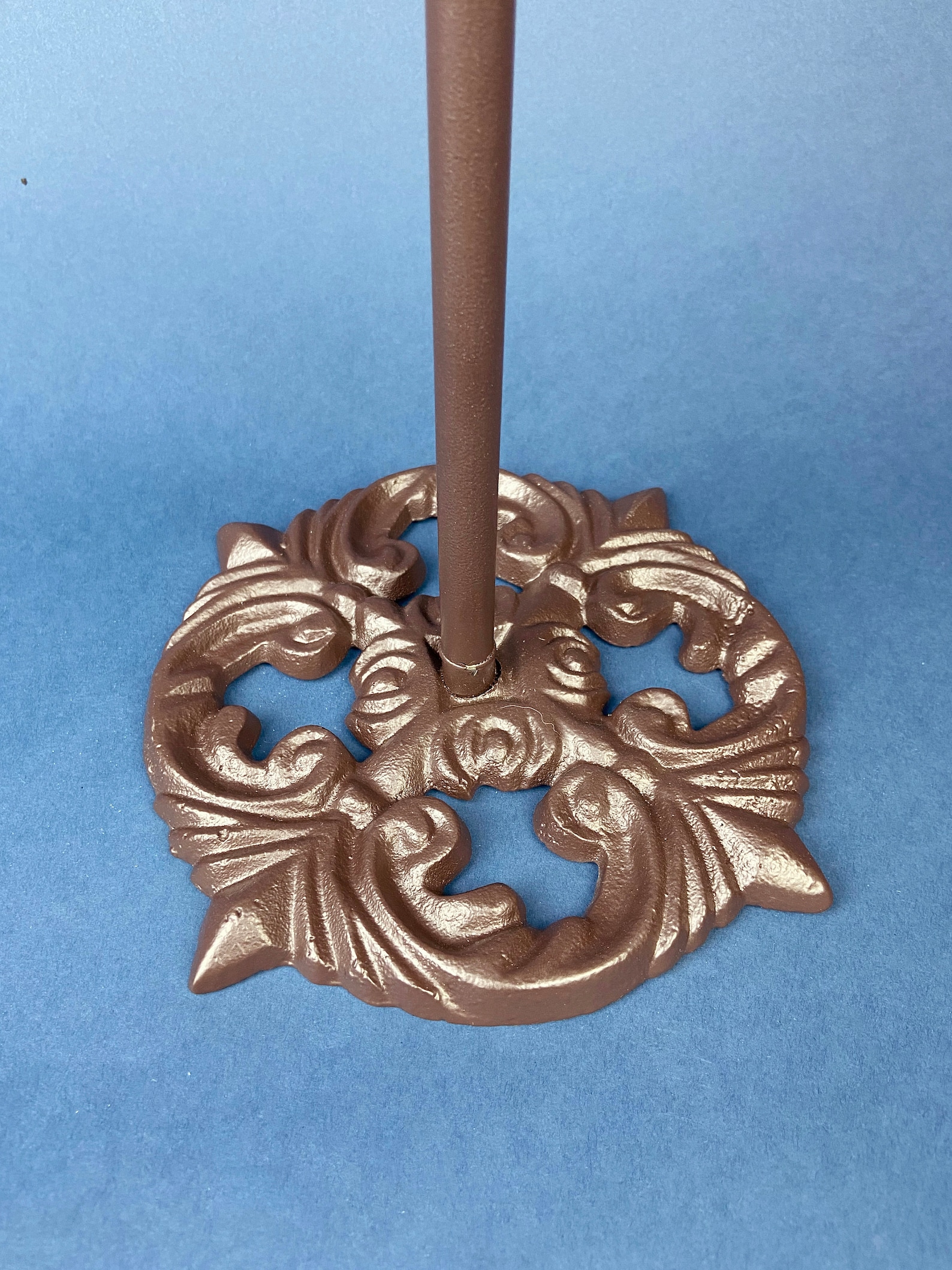 Adjustable Wreath Stand With Ornate Iron Base and Swirl Finial - Etsy