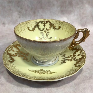 Vintage Yellow and Gold Cup and Saucer. Beautiful Dainty Tea Set. - Etsy