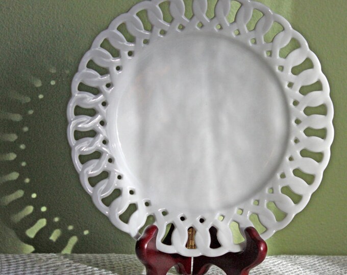 Plate With Lacy Rim. Porcelain Serving or Decorative Plate or - Etsy