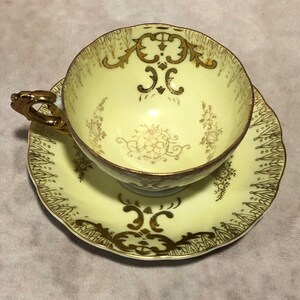 Vintage Yellow and Gold Cup and Saucer. Beautiful Dainty Tea Set. - Etsy