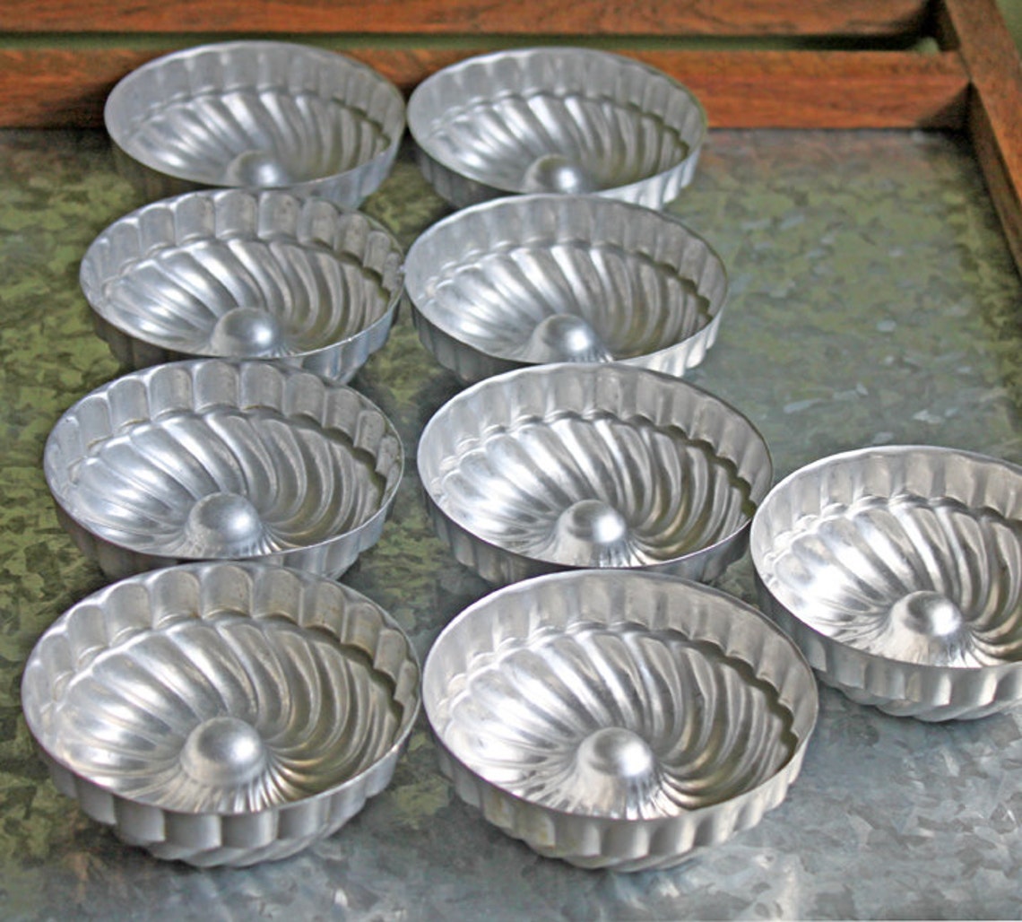 Vintage Small Baking Pans or Jelly Forms. Set of Nine. - Etsy