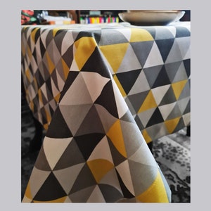 Triangle Aged Pattern Duck Fabric Tablecloth-natural Table Cloths ...