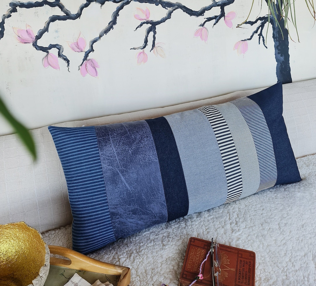 Lumbar Sustainable Pillow Cover Made of Segmented Denim and Cotton ...