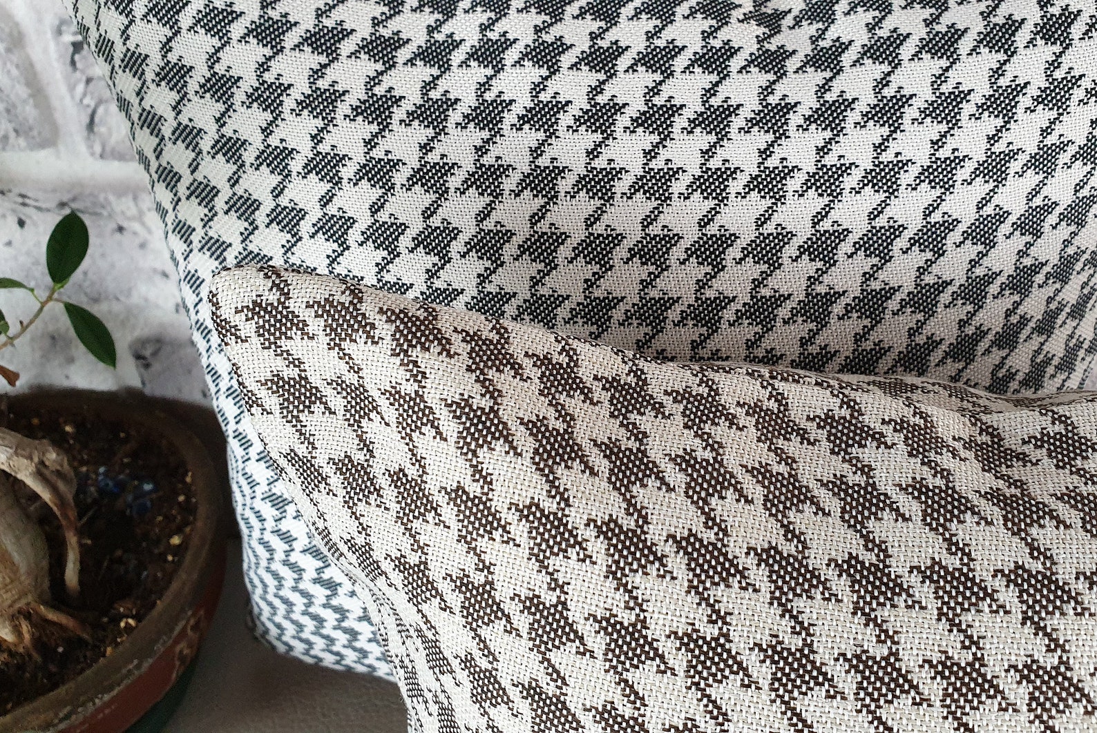 Houndstooth Pillow Cover – Poly Linen Goose Foot Pattern, Housewarming ...