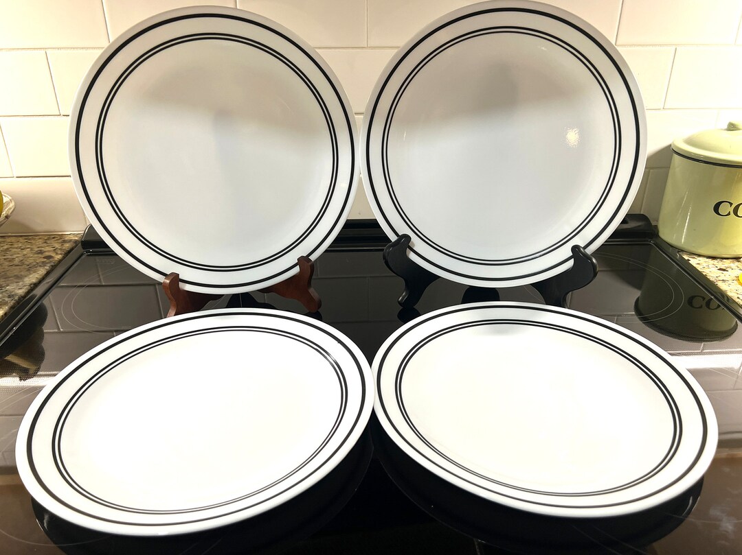 Corelle classic Cafe Large Dinner Plates, Black Concentric Circles on ...