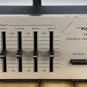 Vintage Radio Shack Realistic Model 31-1989 Seven Band Stereo Frequency ...