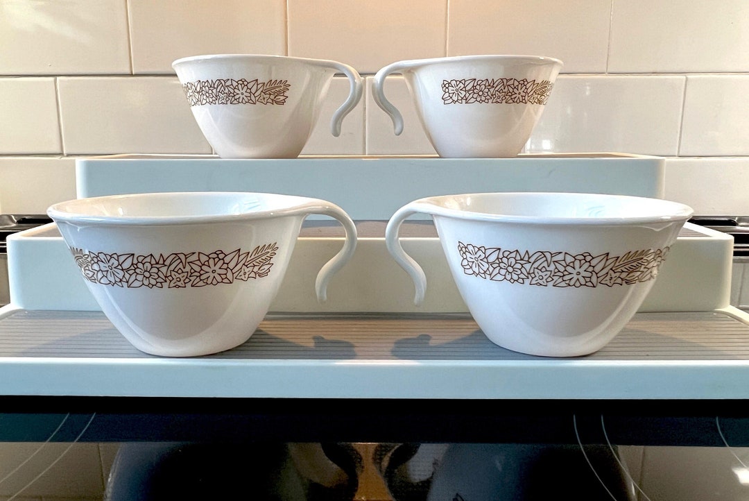 4 Vintage Corelle Brown "woodland" Hook Handle Coffee Cups/tea Cups ...