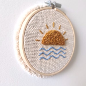 Sunset Wall Embroidery - Punch Needle - Souvenirs De Vacances ...