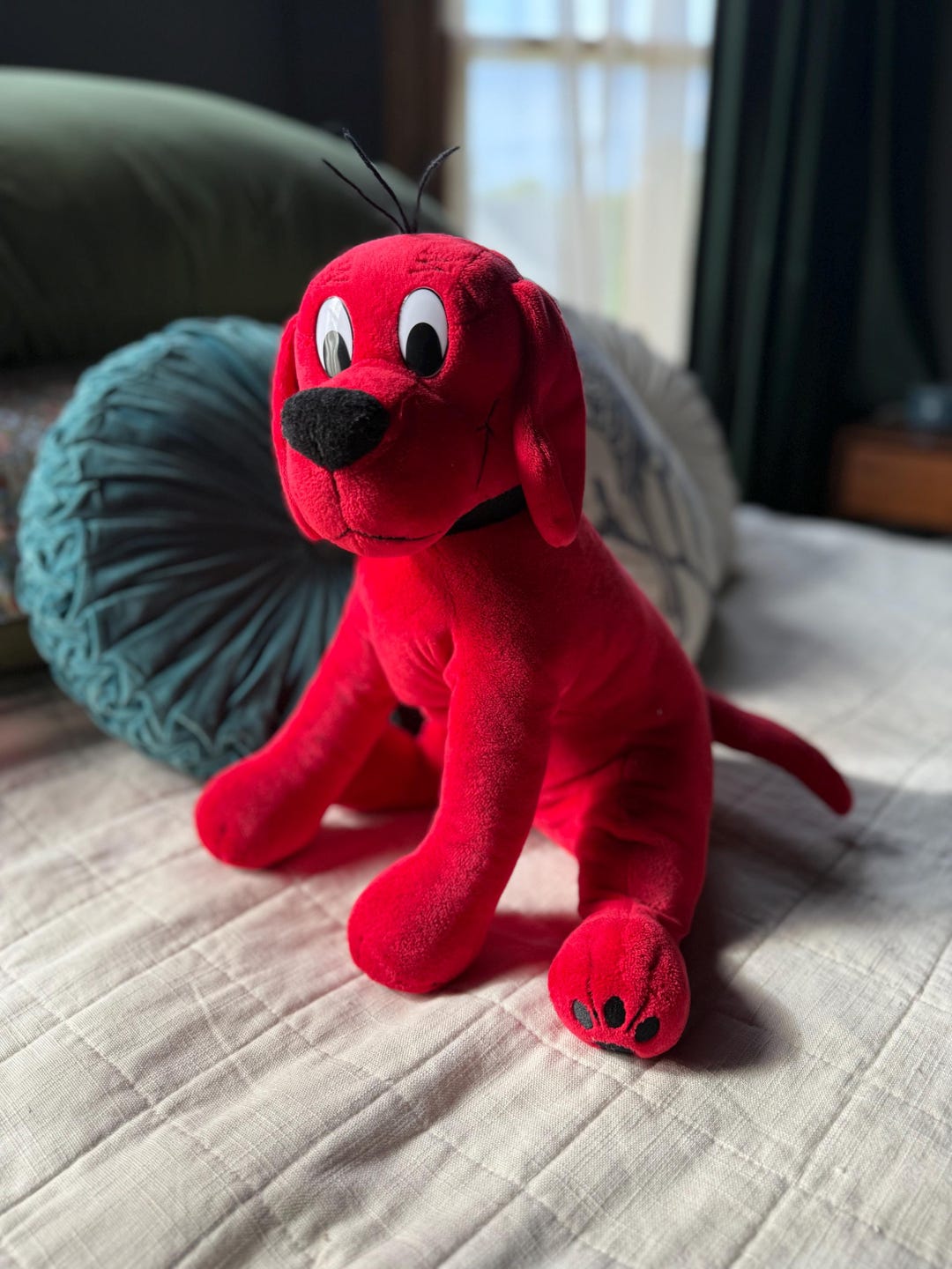 2014 Clifford the Big Red Dog Plush by Douglas Toys | Scholastic | 14 ...