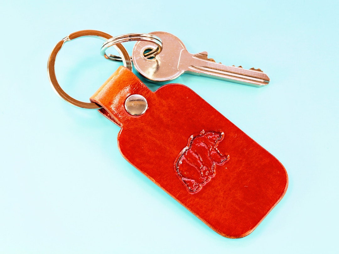 Handmade Leather Bear Key Fob: Hand-dyed Keychain - Etsy UK
