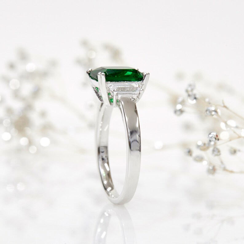 Simulated Emerald Ring Sterling Silver Wedding Ring 2.5 - Etsy