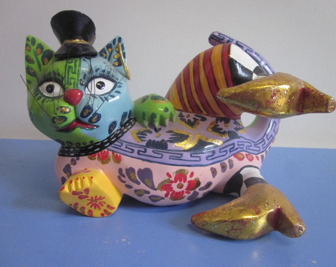 Tom's Drag Cat collectible by Tom's Company Drag Collection - Etsy.de