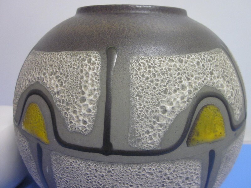 Tall Carstens Vase With Graphic Pattern 60s 70s WGP Foamy Lava - Etsy