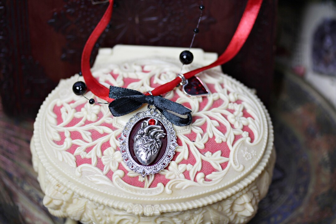 Anatomical Heart Necklace Romantic Black Pearls Satin Ribbon Red Gothic ...