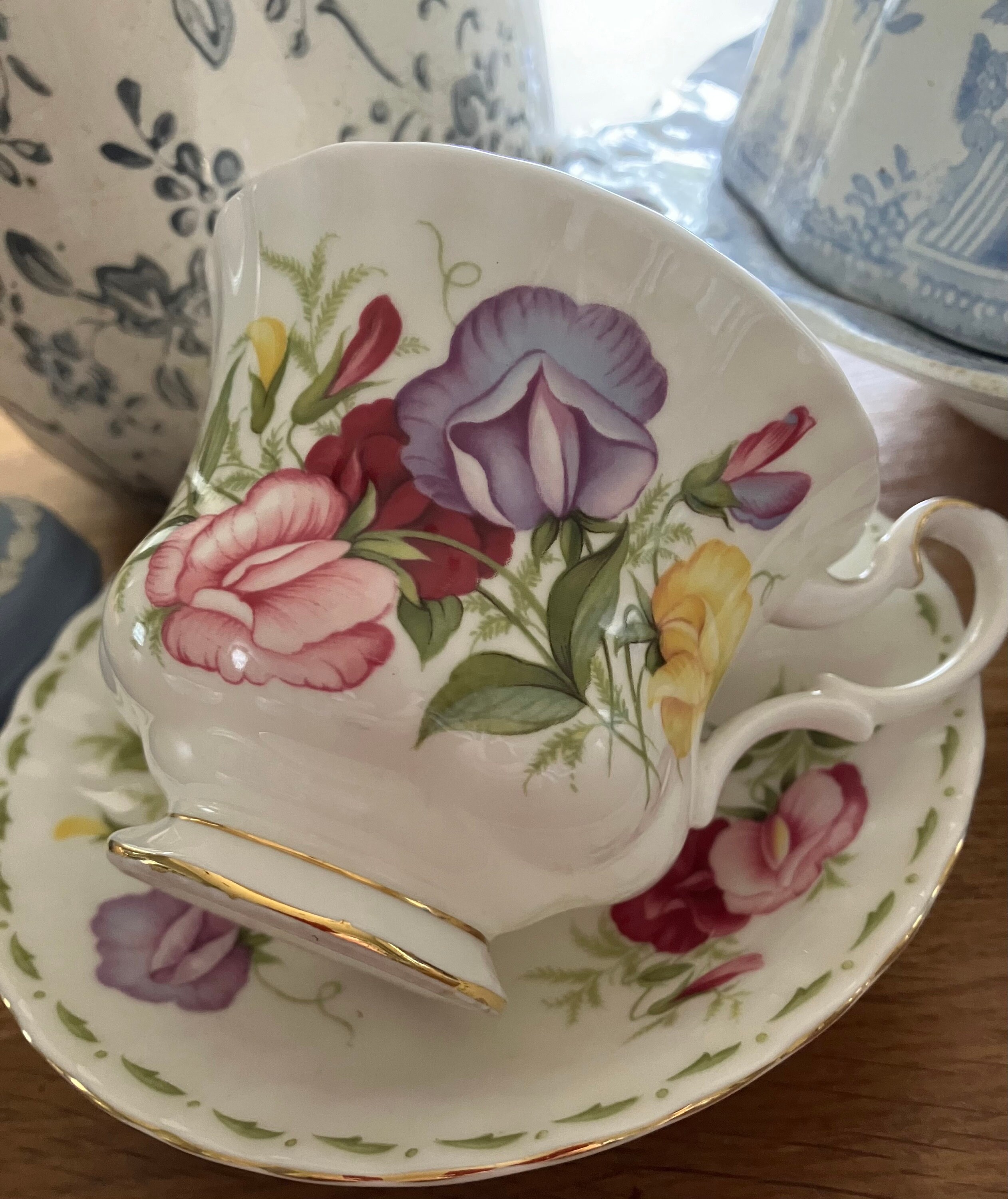 Royal Albert Flowers of the Month April Made in England - Etsy