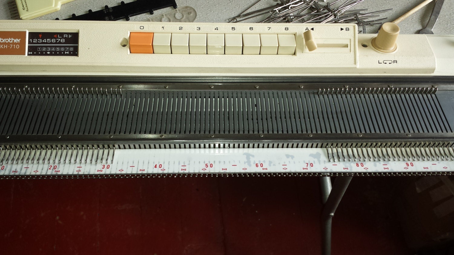 MACHINE CLEANING Brother Knitting Machine KH710, How to Take Apart and ...