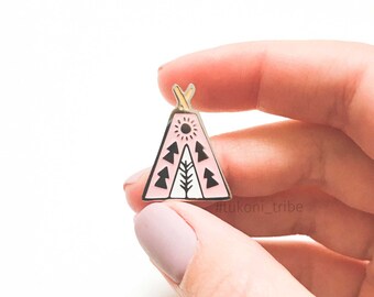 Canoe Paddle Lapel Pin CC524 Camping, Paddling, and Adventure Lapel ...