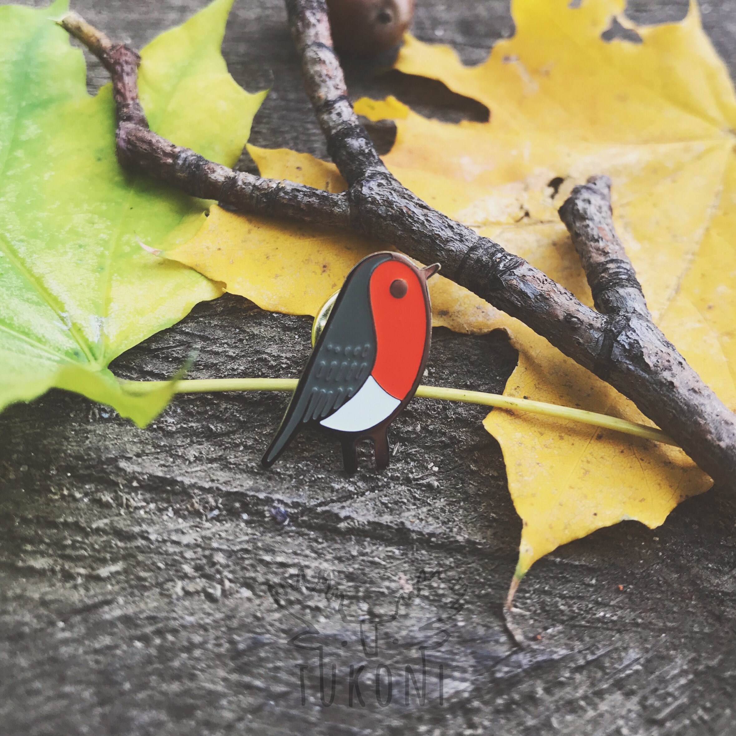 Easter Pin Robin Enamel Pin Redbreast Pin Cute Bird Pin | Etsy