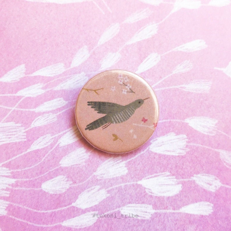 Cuckoo Pin Badge Bird Pin Bird Flight Brooch Spring Brooch Bird Button ...