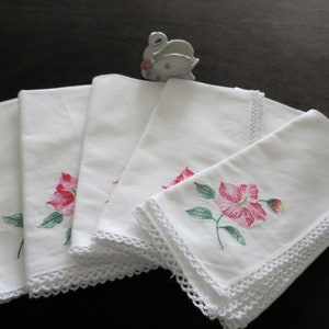 Lovely Set of 6 Vintage White Lace Napkins With Pretty Embroidery. Will ...