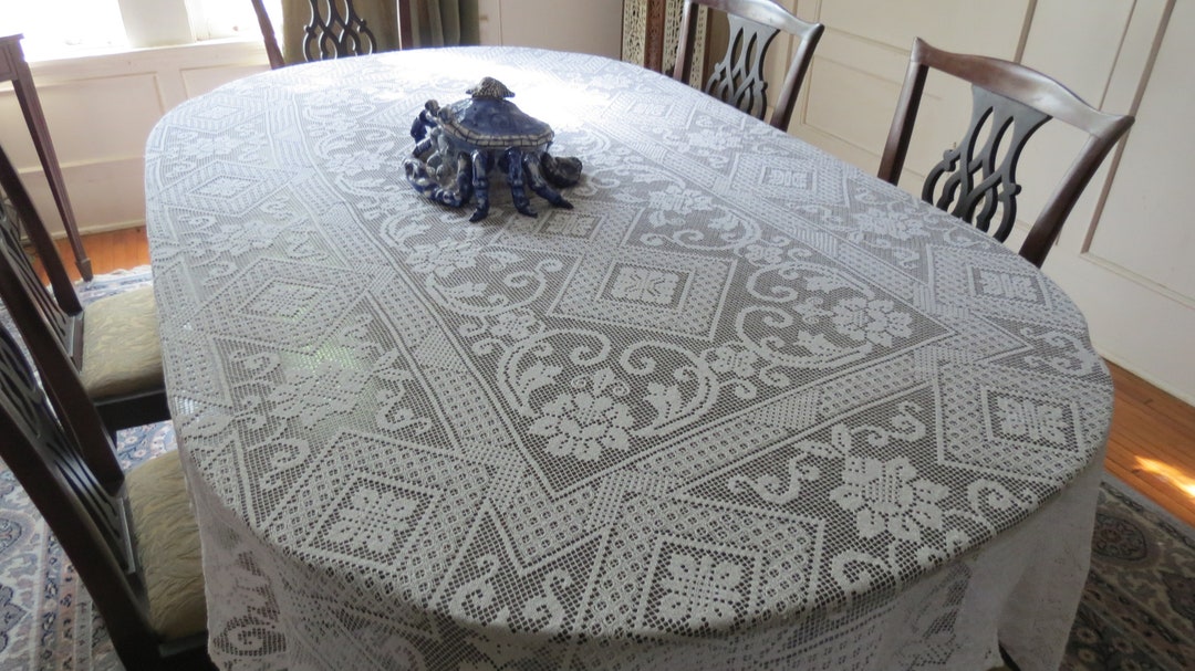 Elegant Vintage Ivory Cluny/knot Style Lace Rectangular Tablecloth ...