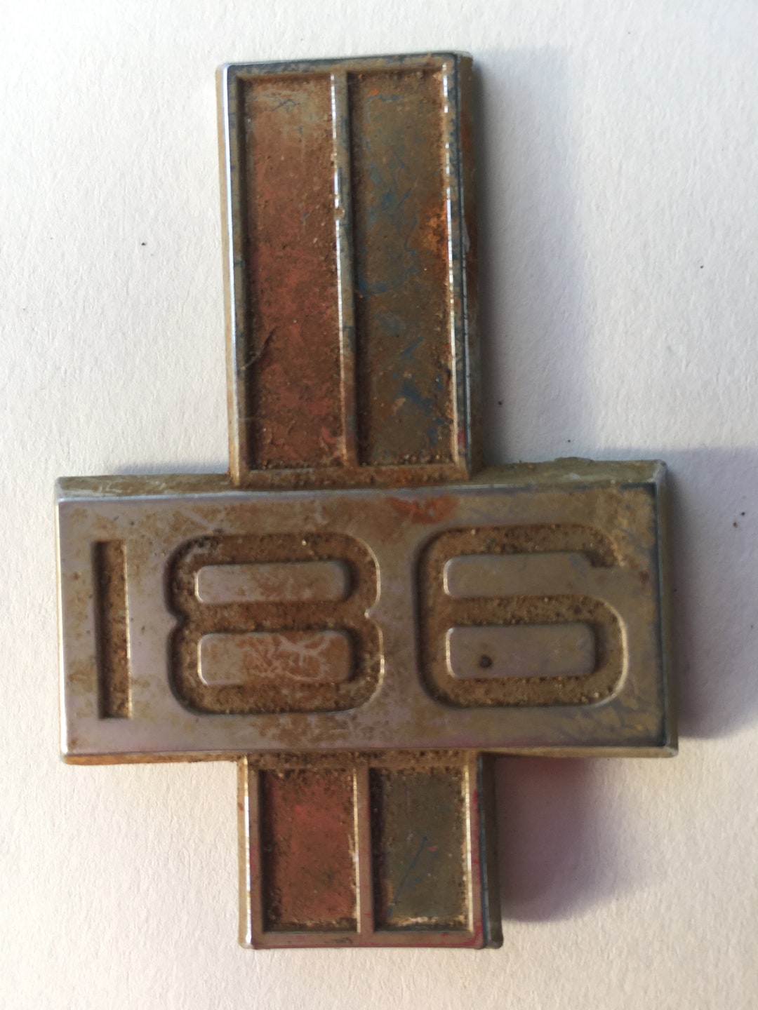 Vintage Car Badge 186 Car Badge Holden 186 Car Badge Holden - Etsy