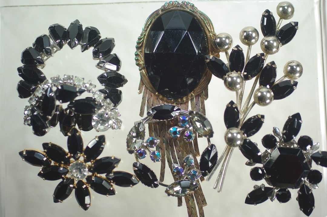 Vintage Jet Rhinestone Brooch Lot, Jet Crystal Circle Brooches, Jet Cab ...