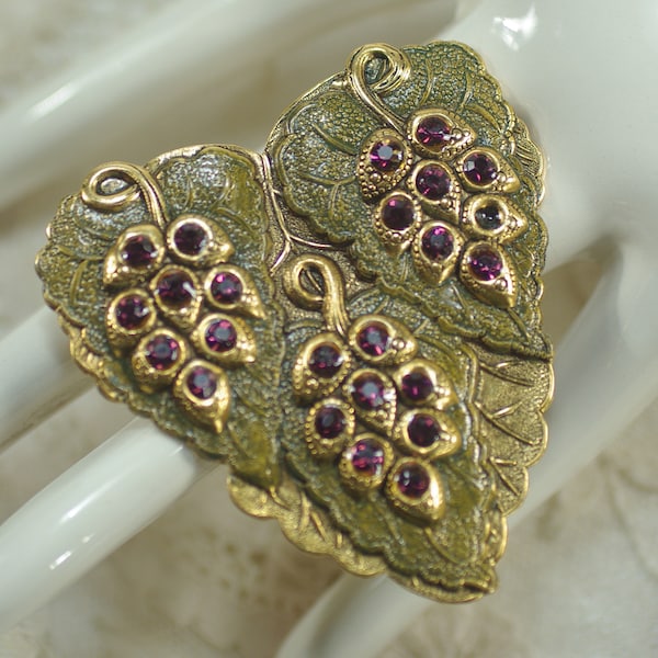 Wine Brooch - Etsy