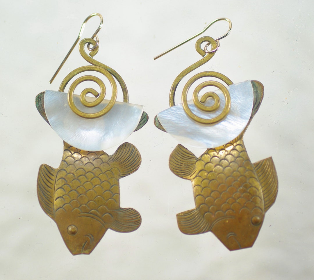 Custom Fish Shell Earrings: One-of-a Kind 1970's Jewelry, Upcycled ...