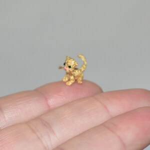 Extremely Micro Cat (10mm) Tiny Crochet Cat Amigurumi - Dollhouse Toy ...