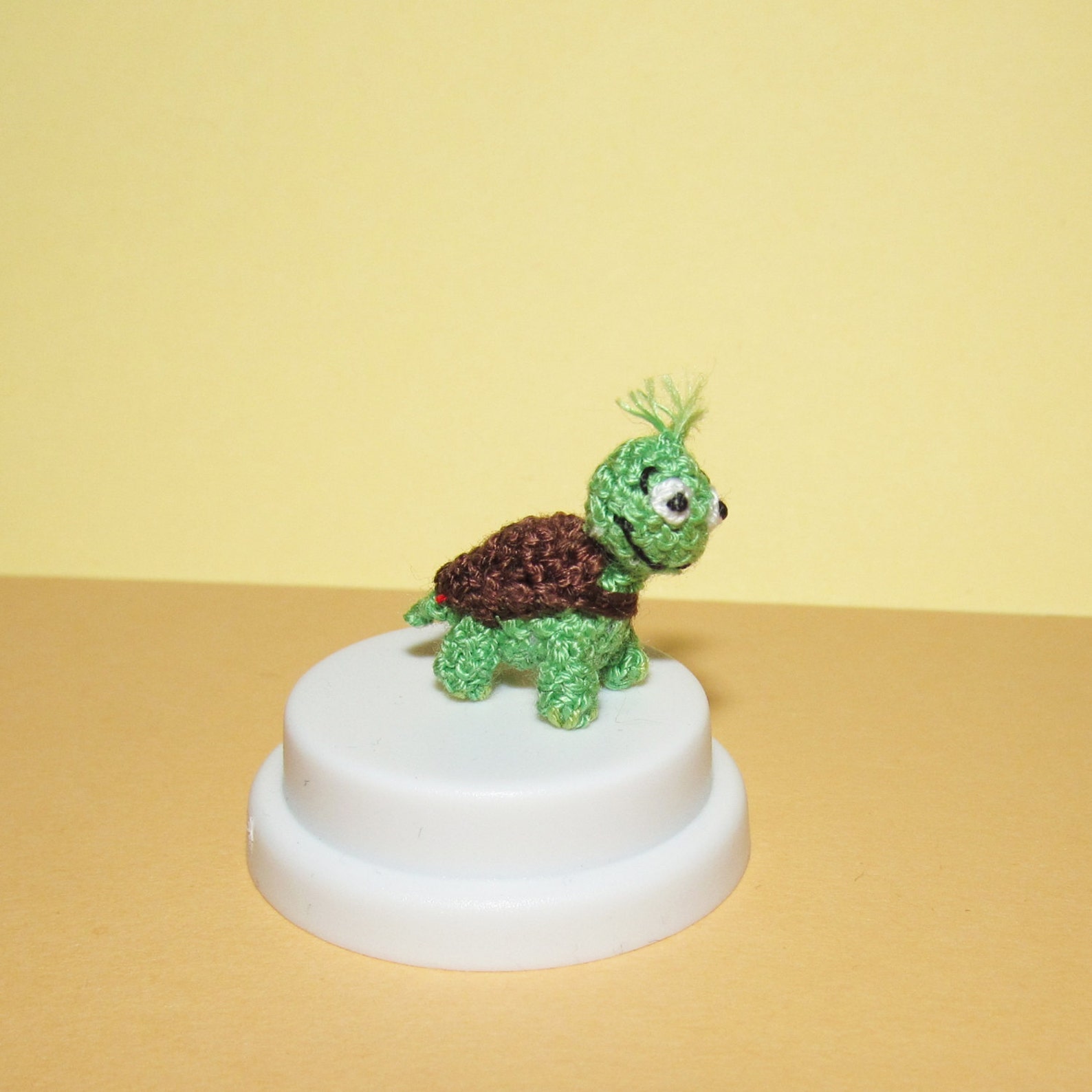 Miniature Turtle Tiny Micro Tortoise Miniature Crochet Turtle Amigurumi ...