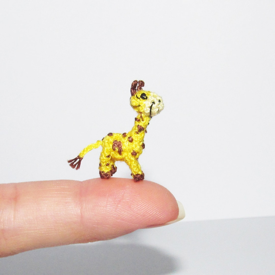 Miniature Giraffe - Tiny Crochet Giraffe - 0.8 Inches Tall - Stuffed ...
