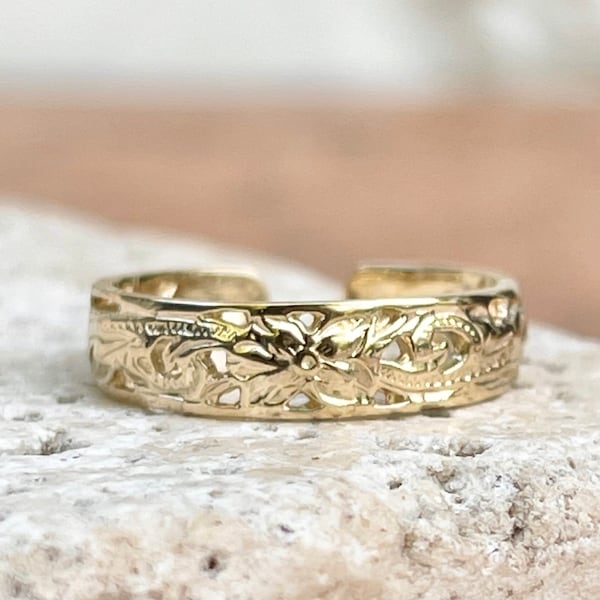 Flower Toe Ring - Etsy