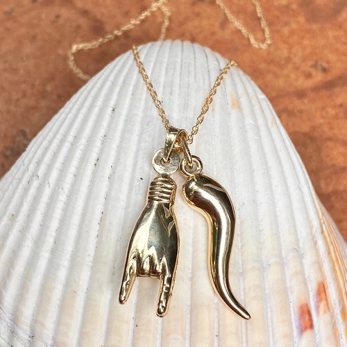 10KT Yellow Gold Italian Mano Cornuto Horn Corno Pendant | Etsy