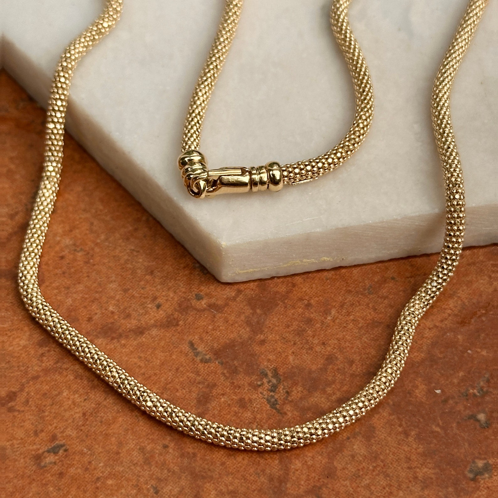 14KT Yellow Gold Rounded 3mm Mesh Popcorn Link Weave Collar Chain ...