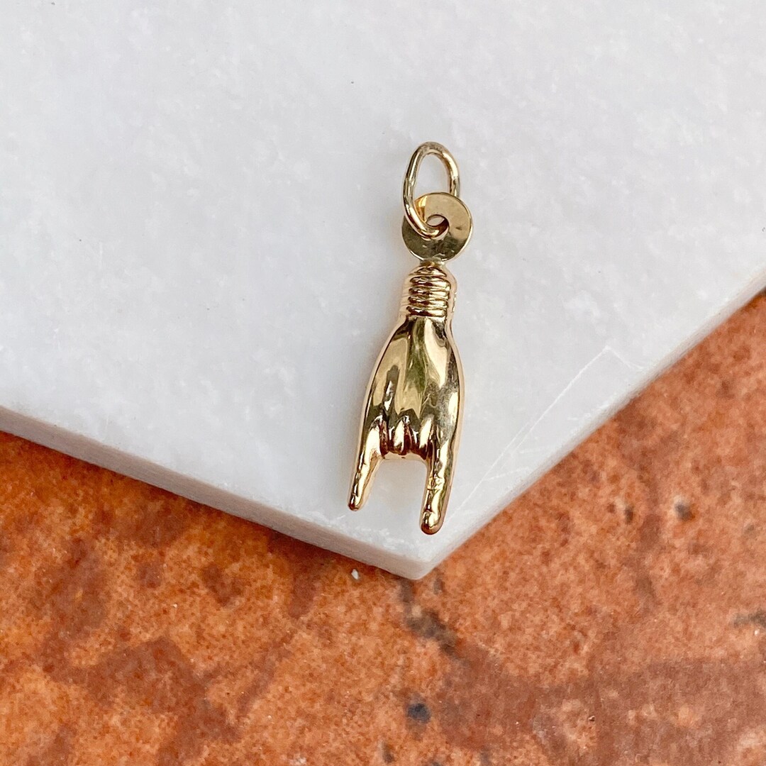 10KT Yellow Gold 3D Italian Mano Cornuto Hand Symbol Good Luck Pendant ...