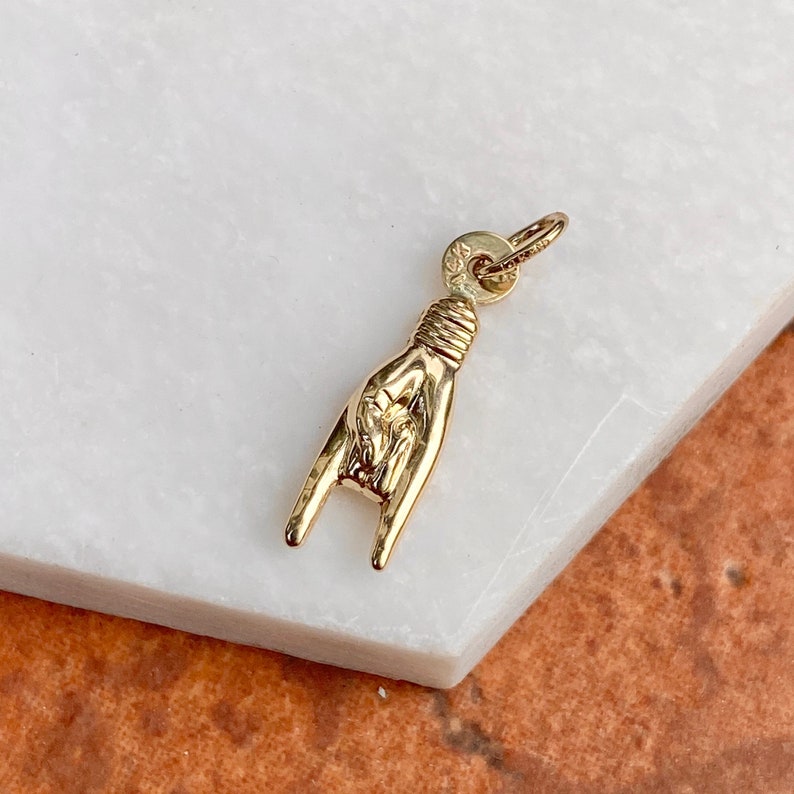 10KT Yellow Gold 3D Italian Mano Cornuto Hand Symbol Good Luck Pendant ...