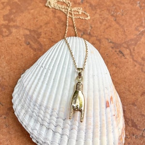 10KT Yellow Gold 3D Italian Mano Cornuto Hand Symbol Good Luck Pendant ...