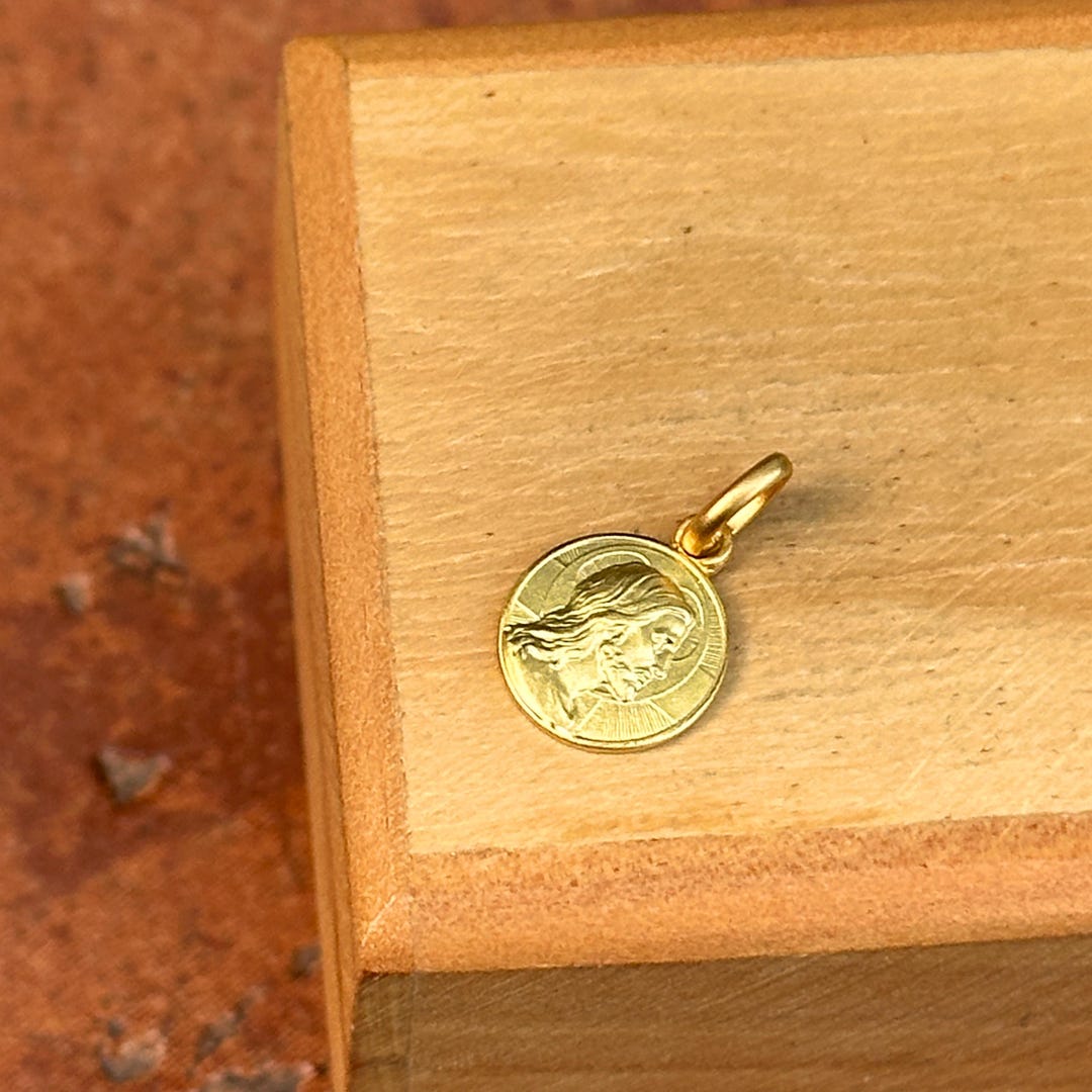14KT Yellow Gold Christ the Redeemer Matte Medal Pendant Charm 10mm ...