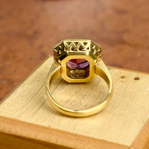 Vintage 18KT Yellow Gold Bezel Octagonal Emerald-Cut … - Gem