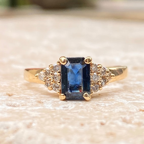 Estate Vintage 14KT Yellow Gold Emerald cut Blue Sapphire Diamond Accent Ring Size 7 Etsy Canada